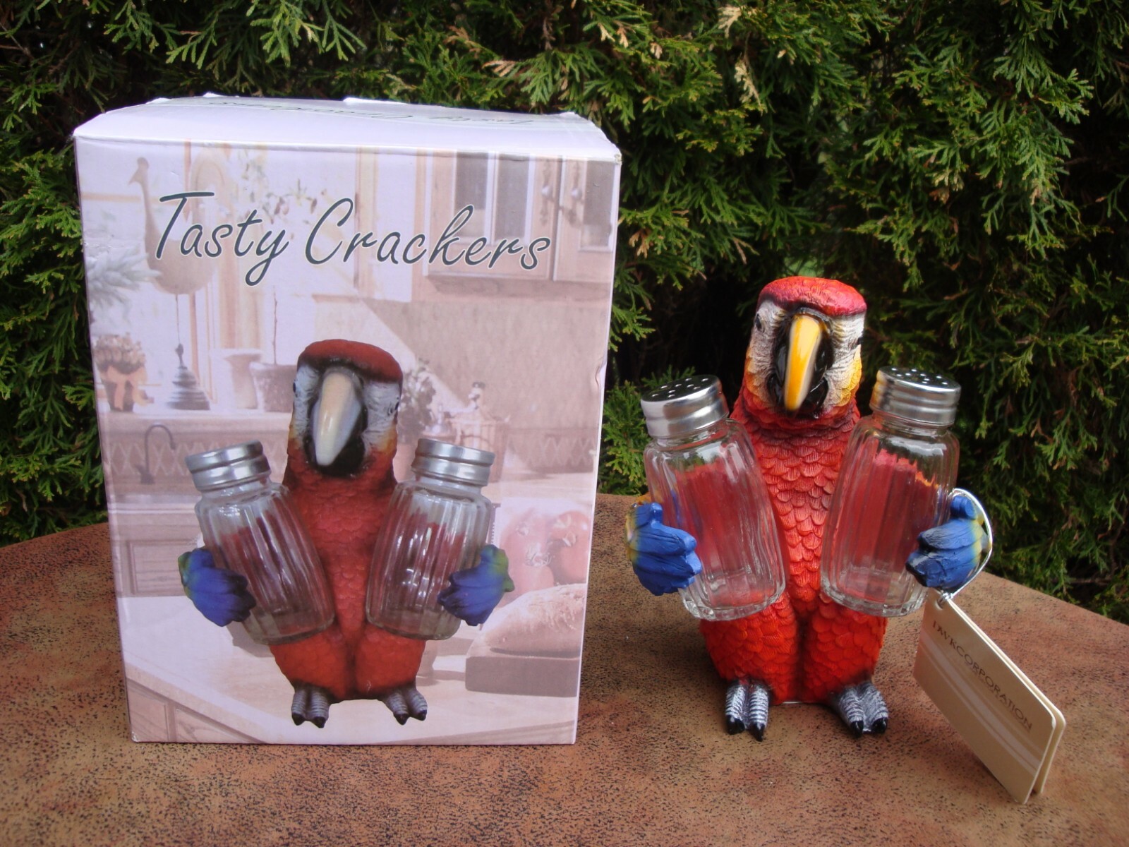 Tasty Crackers Tropical Parrot Salt & Pepper Set by DWK (2017) LN/BOX ...