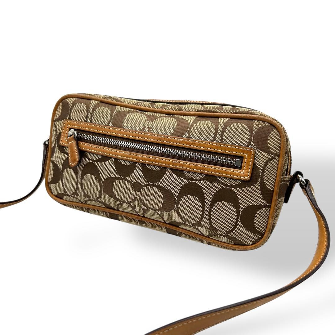 Coach camera bag in signature canvas and leather in b… - Gem