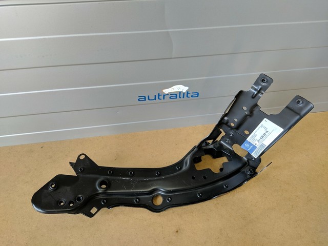 Mercedes-Benz E-class W211 Left Headlight Support Bracket A2116200316 ...
