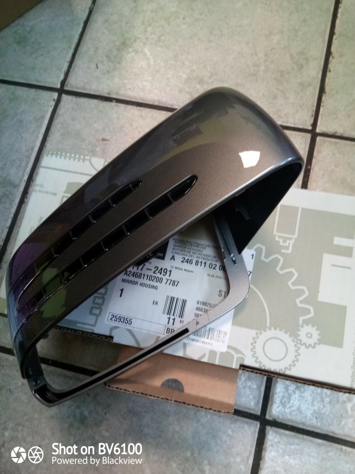 Genuine MERCEDES Right Side Wing Mirror Cover Indicator A2468110200 ...