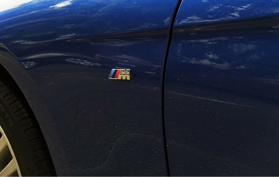 2x Original BMW M Kotflügel Emblem Logo 51148058881 45x15mm NEU | eBay