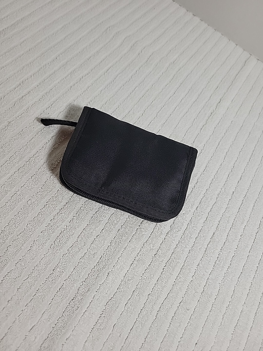 Great Quality- Case Logic USB Flash Drive Case Black | eBay