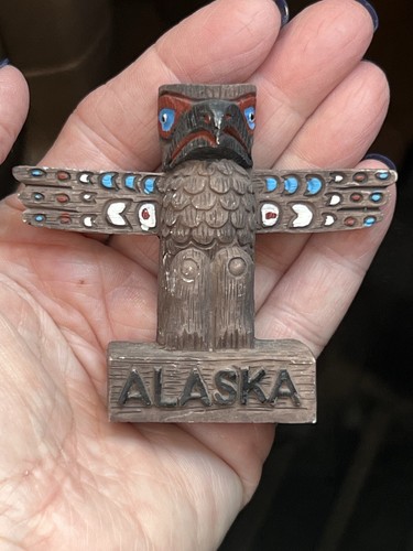 Alaska Eagle/hawk Totem Pole Resin Sculpture Hand Painted Souvenir. Pre ...