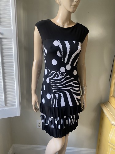 FRANK LYMAN DESIGN GORGEOUS FLIRTY BLACK WHITE DRESS WITH RUFFLE HEM SZ ...