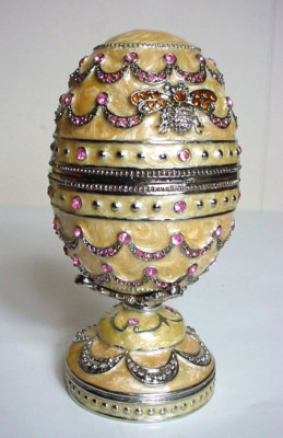 Elegant Jeweled Egg Music Box-Yellow With Pink Rhinestones | eBay