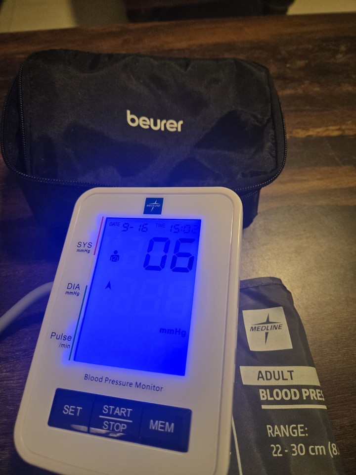 Medline MDS4001 One Button Digital Pulse & Blood Pressure Monitor Unit ...