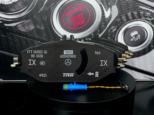 Genuine Mercedes-Benz 205 C-Class 213 E-Class Front Brake Pads ...