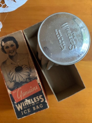 VINTAGE GENUINE WIRELESS ICE BAG W/ ORIGINAL BOX. New | eBay