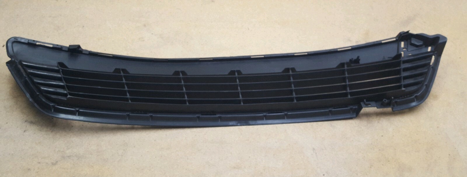 2013 - 2014 TOYOTA YARIS Front Bumper Lower Grille OEM P#53112-52260 ...