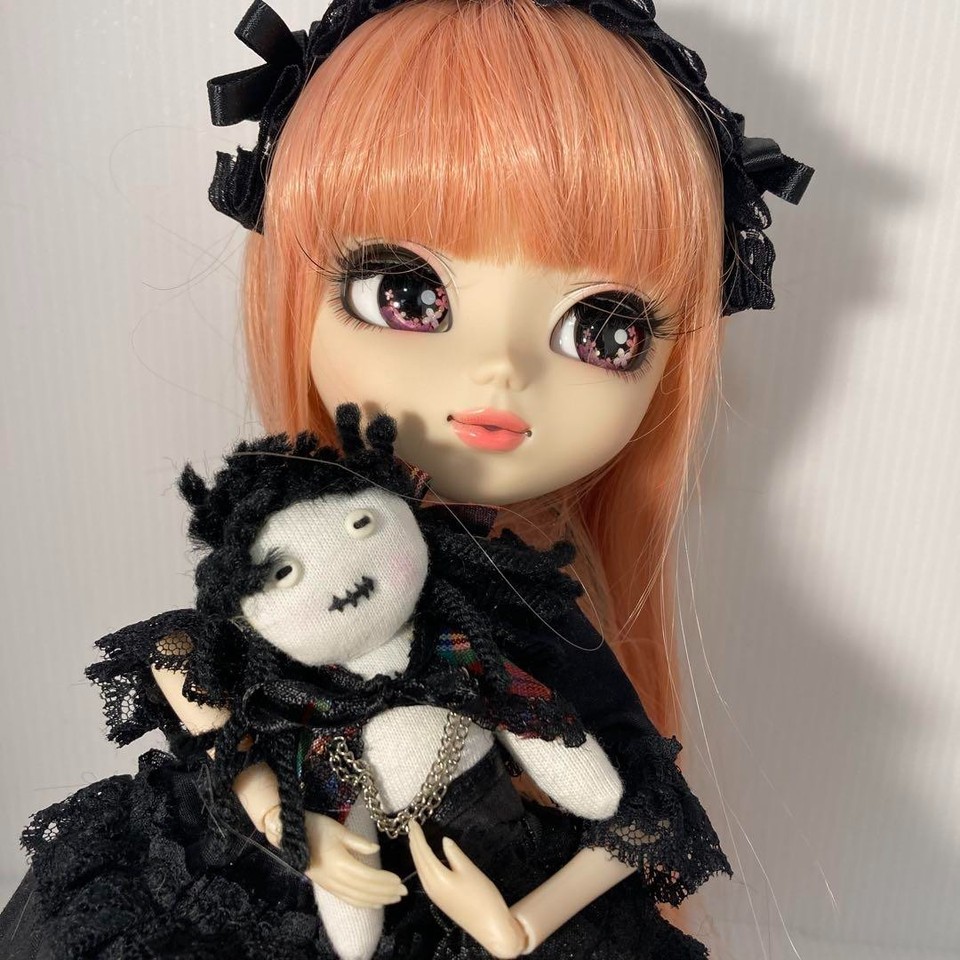 1/6 Doll Pullip Gothic Lolita Hello Kitty Custom Doll Dress-up doll ...