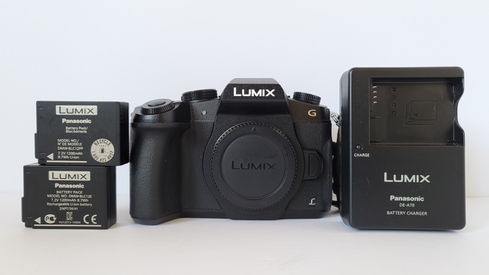 Panasonic Lumix G85 DMC-G85 Mirrorless 4K M/Four Thirds Camera Body + 2 ...