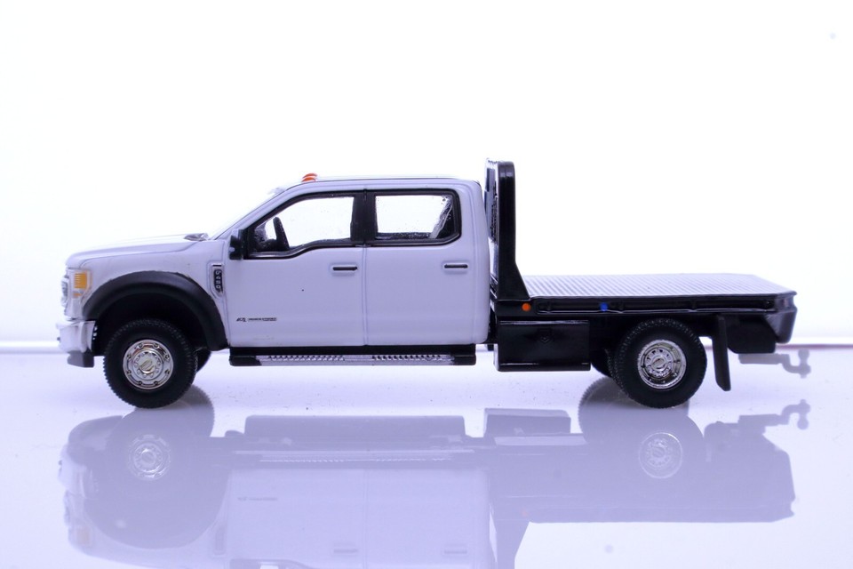 2020 Ford F-450 Dually Flatbed Pickup Truck 1:64 Scale Diecast Model ...