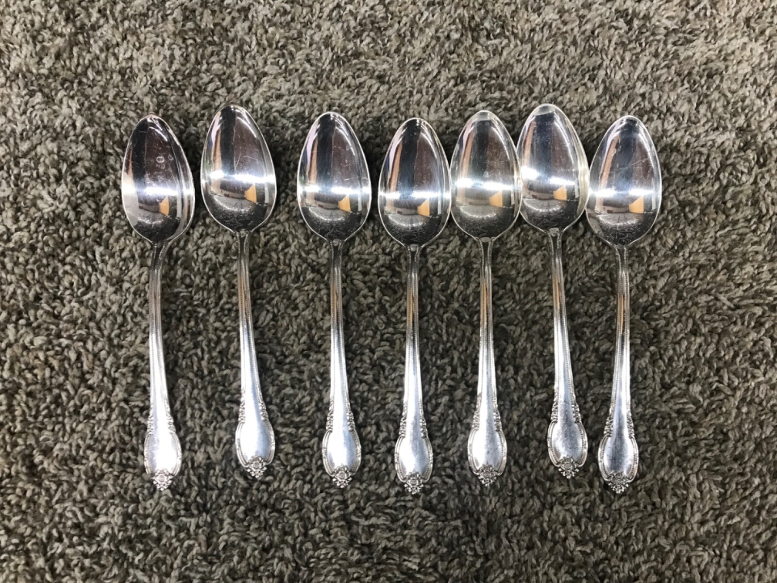 1847 Roger Bros. IS Remembrance 62 Piece Silverware Set | eBay