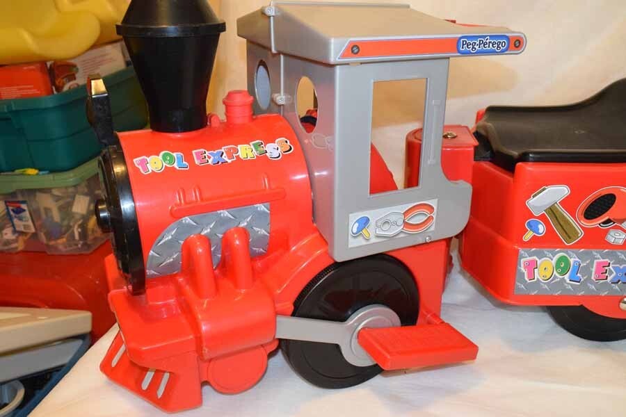 Peg Perego Tool Express Ride On Riding Train Track Working 6V HTF VGUC ...