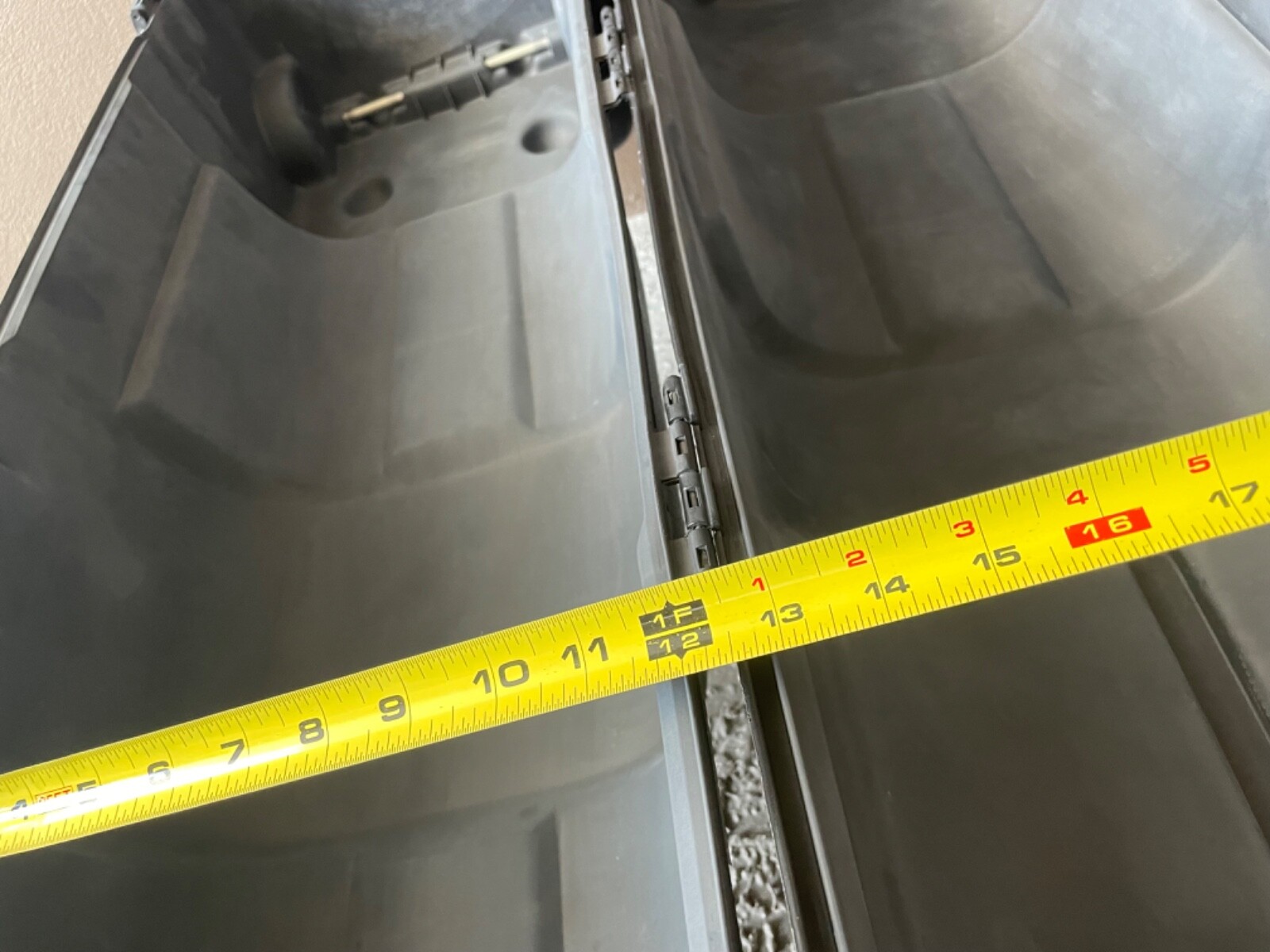 Golf Guard Hard Shell Wheeled Rolling Golf Club Travel Case 3-Latch TSA ...