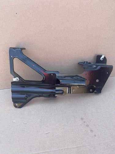 Bumper Bracket For 2016-2018 Chevrolet Silverado 1500 Front Left Inner ...