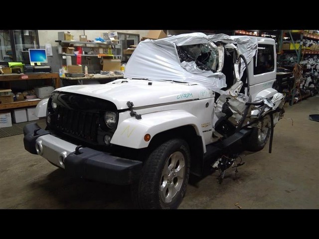 2015 Jeep Wrangler Totally Integrated Power Module OEM 68263897AA for ...