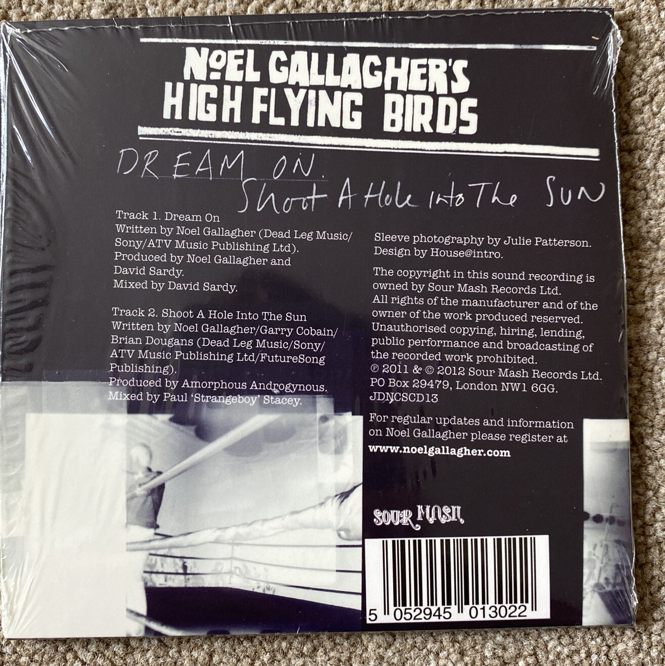 Dream On by Noel Gallagher's High Flying Birds (CD, 2012) for sale ...