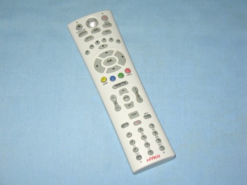 NYKO ~ REMOTE CONTROL ~ MODEL # 86014-f09-0106 ~~~ FACTORY ORIGINAL | eBay