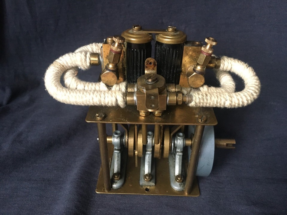KRICK/WILESCO TWIN CYLINDER LIVE STEAM ENGINE RADIO CONTROLLED SCALE ...