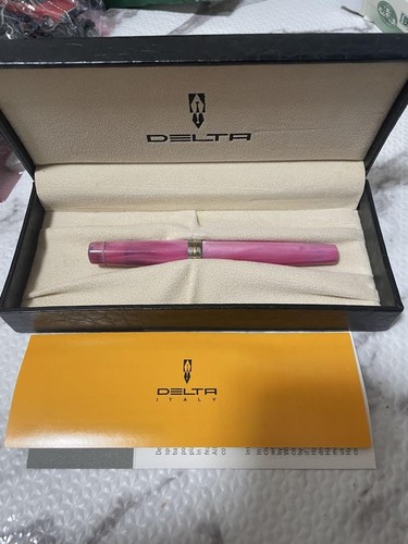 Delta Pink Fountain Pen With Case | eBay