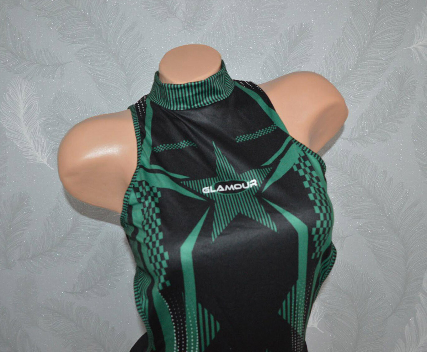 *NEU* Megastarker Hydrasuit CUT OUT Body Badeanzug in 4 Farben, Gr.M 40 ...