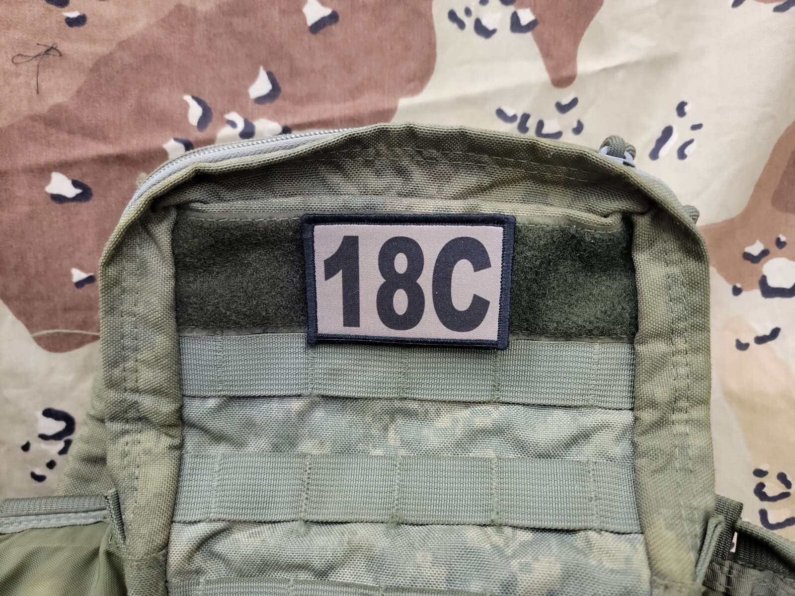 18C MOS TAN Hook Back Hat Bag 2x3 Patch Army Special Forces Engineer ...