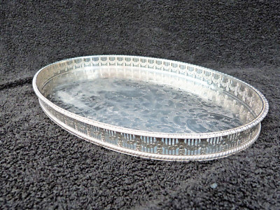 Platters & Trays - Viners Silver Plated