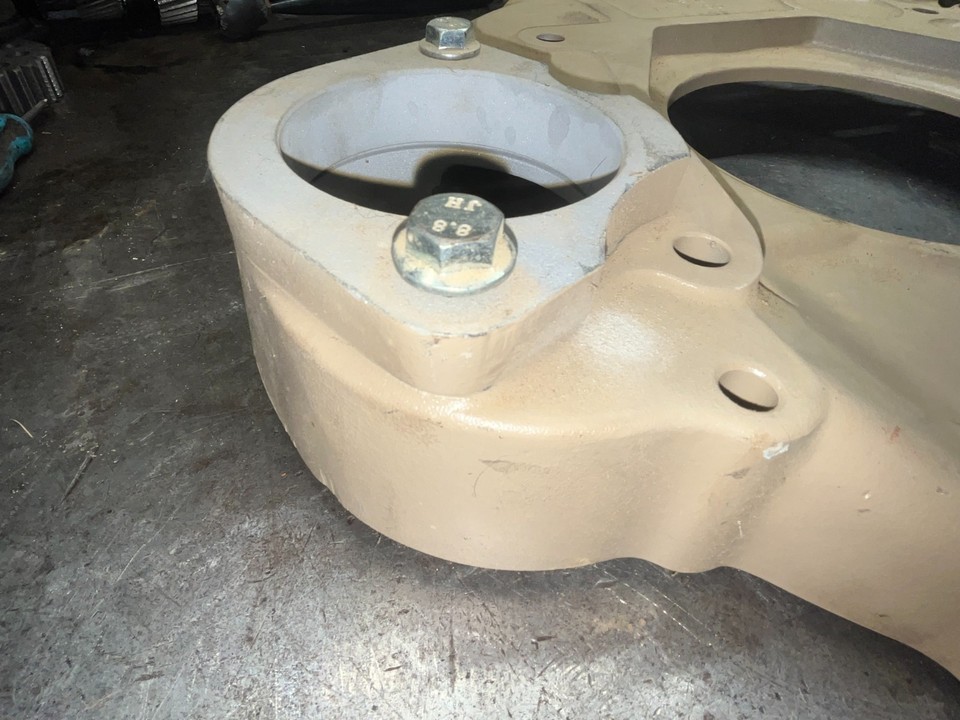 Cummins 4bt/6bt engine/trans adapter plate 3912601 Ford? Read entire ...