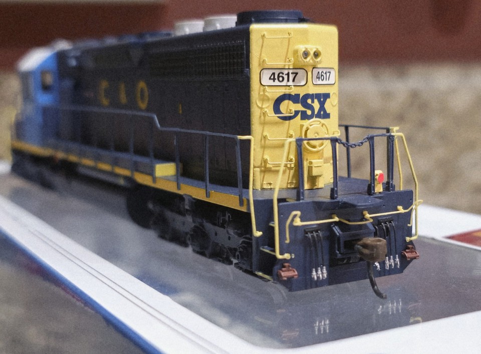 Athearn Rtr Prime For Grime Dcc Sound Ready Csx Ex C&O sd40 | eBay