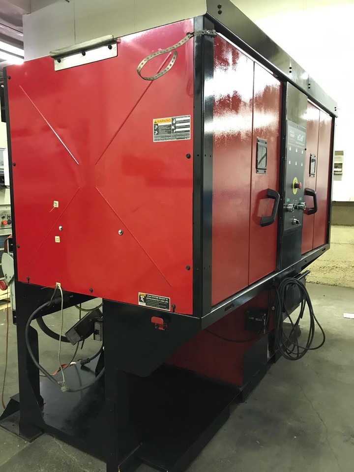 Lincoln eCell Robotic Welding Cell with Robot, MIG Torch, Welder, Fume ...