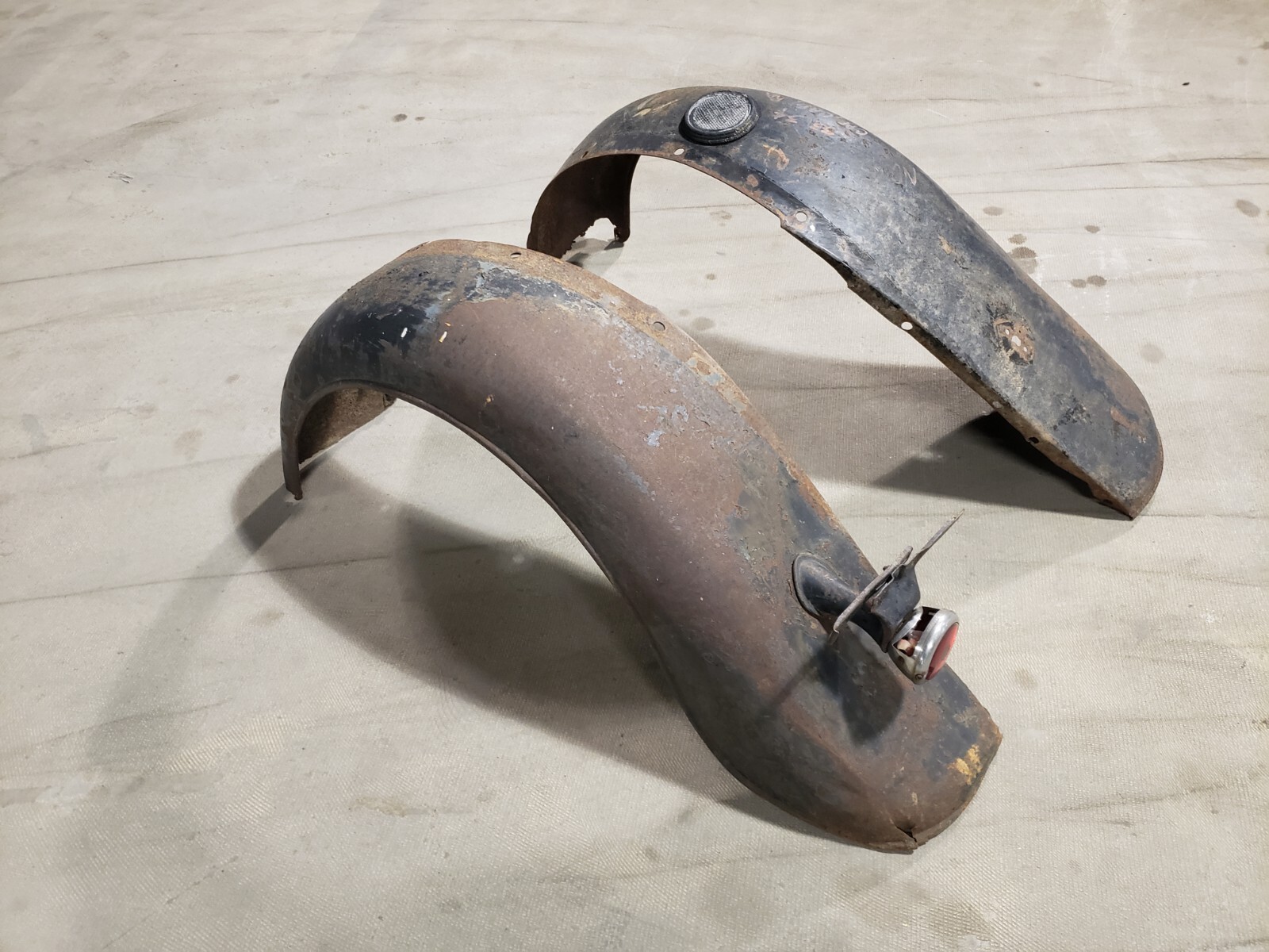 1933 1934 Ford Coupe Roadster Rear Fenders Pair | FLATHEADV8 | OE ...