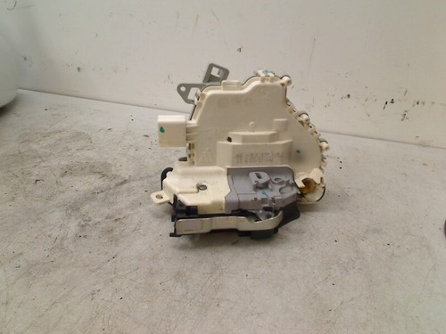 TÜRSCHLOSS LINKS VORNE Audi A4 Avant (B8) 2013 8J0837015C / 8J1837015C #11106 | eBay.de