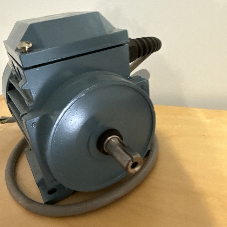 ABB MT63B14-4 MK110015-S 0.18kW 3 PHASE AC Electric Motor Star Delta ...