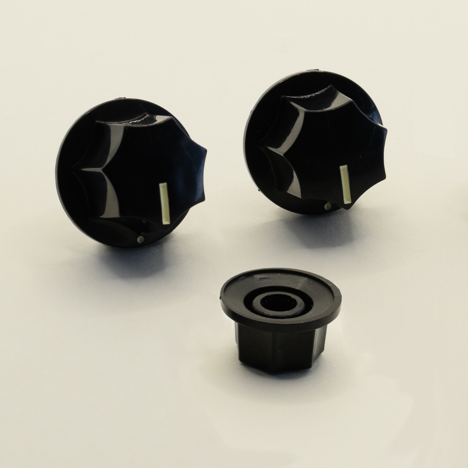 Set of 3 Push On Split Knurled Shaft Knob fits Jazz Bass | eBay
