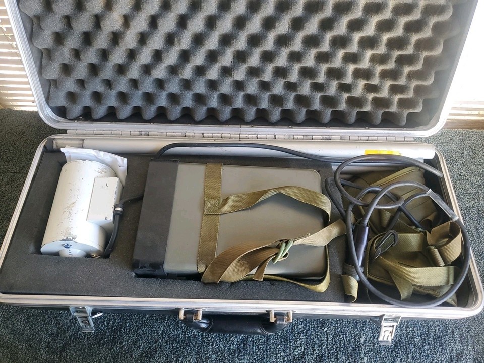 Geometrics Proton Magnetometer (Geophysics) G-856 MAGNETOMETER Portable ...