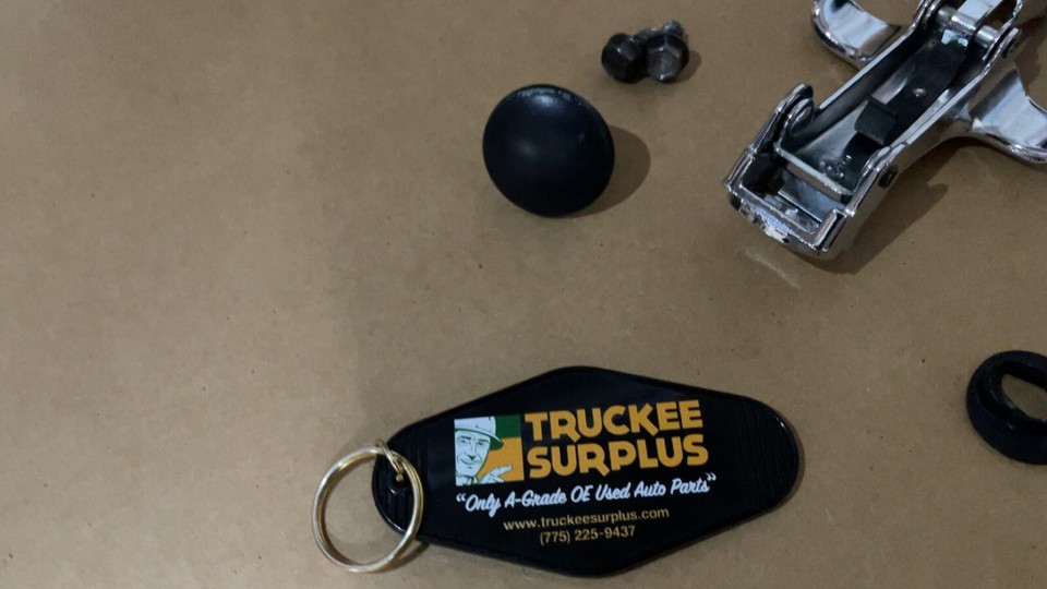 71-95 Chevrolet G10 G20 Van GMC Vandura OEM Pop Out Window Latch BLACK ...