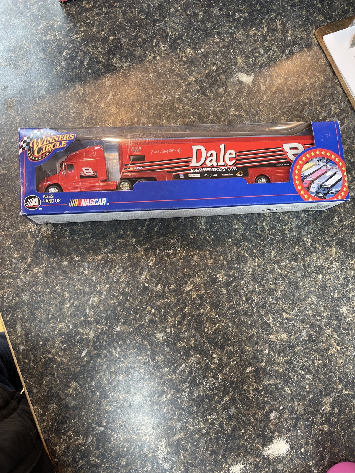 DALE EARNHARDT Jr. Nascar Diecast Trailer Rig WINNERS CIRCLE - NIB 1:64 ...