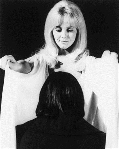 Ralph Bates Comme Giles Barton, Yutte Affiche Imprimé 61x50.8cm | eBay