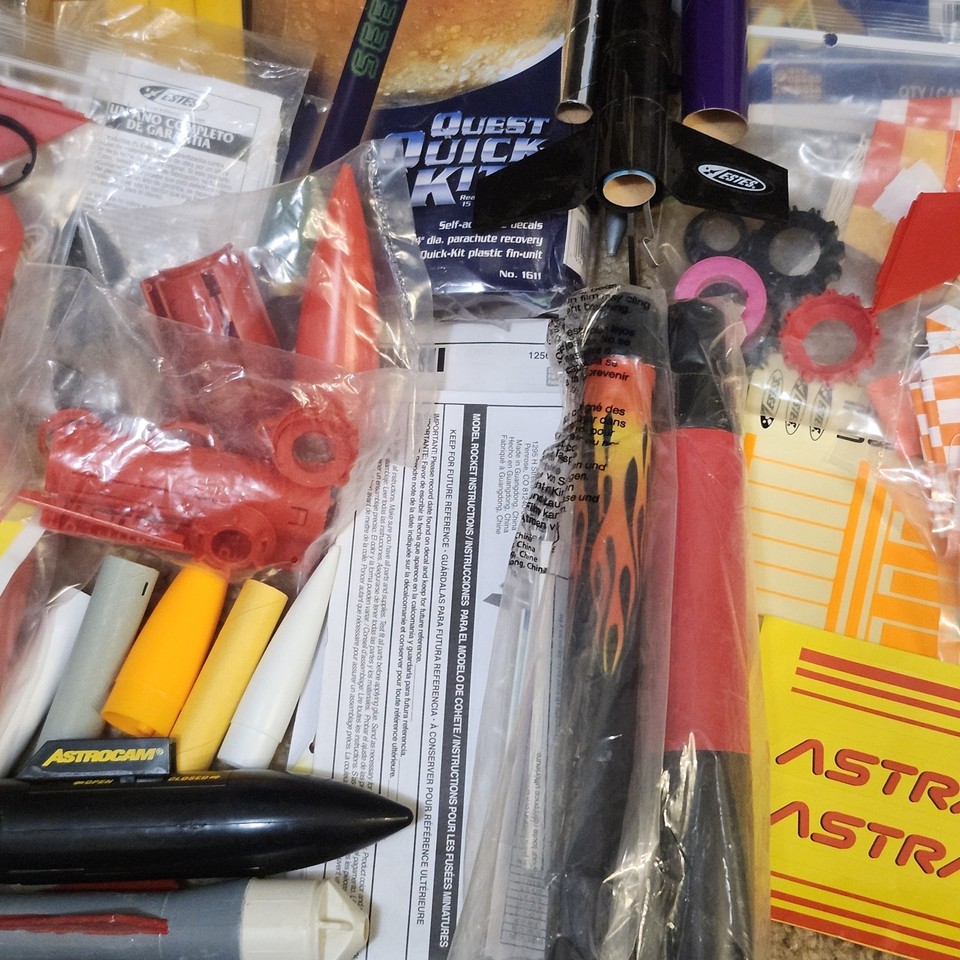3 lbs. of model rocket parts and incomplete model rocket kits Astrocam ...