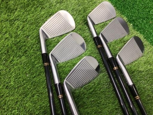Bridgestone Tourstage X-BLADE CB Iron Set Golf Club 5-P 6pcs TSI-70/S # ...