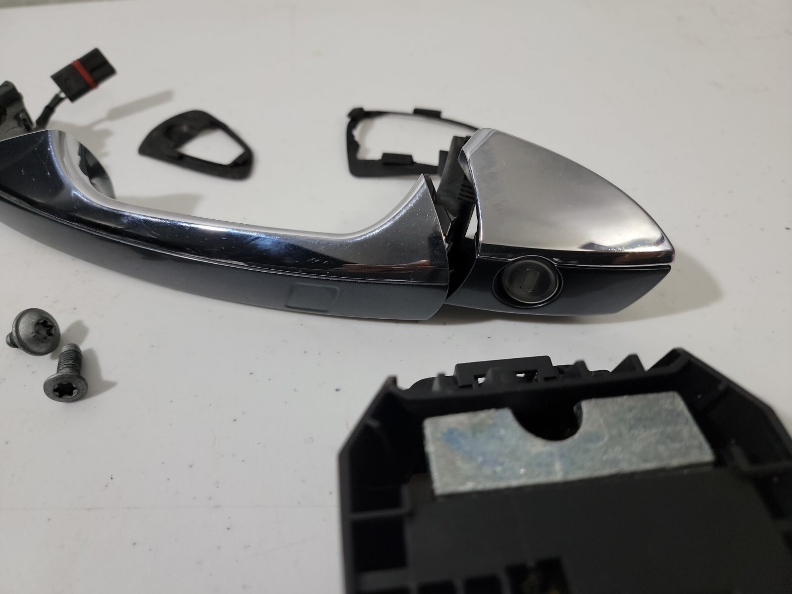 MERCEDES E250 FRONT LEFT DRIVER KEYLESS DOOR HANDLE OEM 2047602434 | eBay