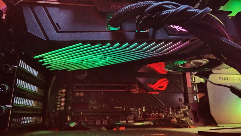 ASUS ROG Strix LC Radeon RX 6800 XT OC 16GB GDDR6 Graphics Card. GOLDEN ...