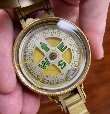 Explorer Engineer Directional Compass Locking Lid Liquid-Filled w/ Magnifier | eBay