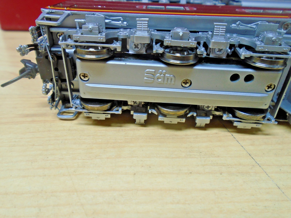 Coach Yard Detailed Brass HO ATSF E8 A/B Diesel Loco Set Runs Smooth ...