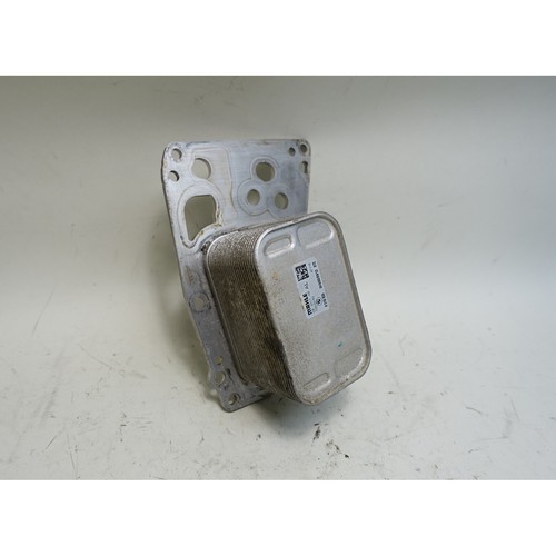 14-18 BMW F10 535d F02 740d X5 N57 6-Cyl Diesel Engine Oil Cooler Heat ...