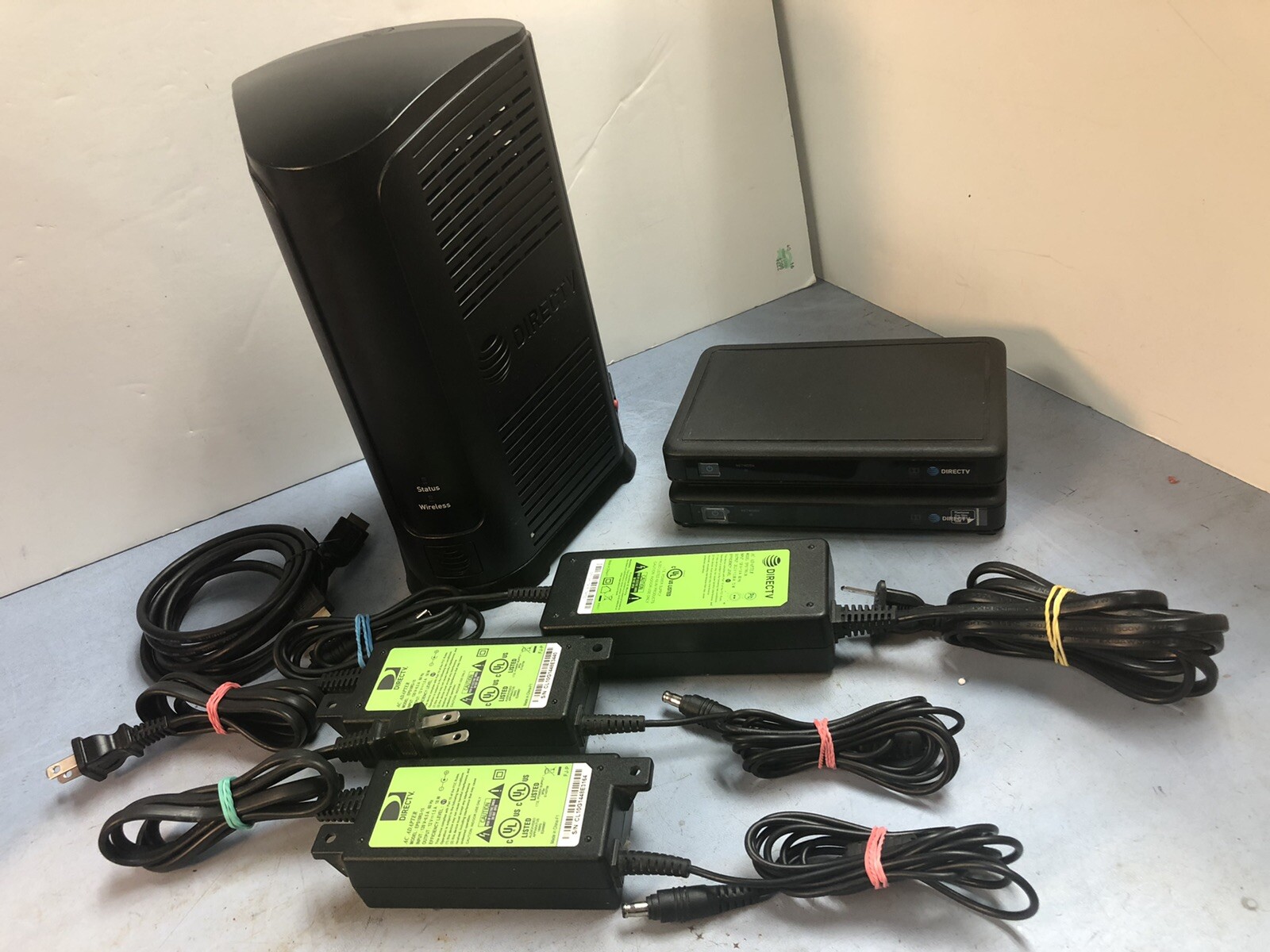 DIRECTTV Genie Satelite Receiver-Lot of 2 C41W-100, 1 HS17-500 W/ Power ...