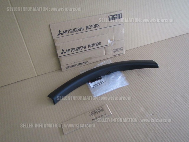 Mitsubishi Outlander 4wd 2014-2019 Moulding Front Bumper Left Side LH ...