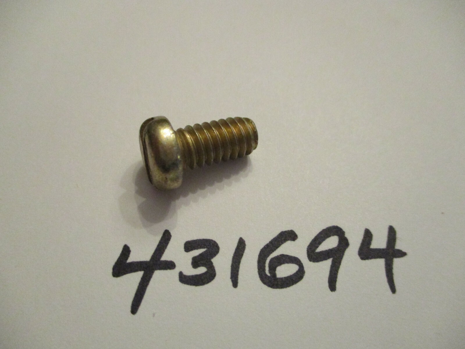 NEW PIONEER P41 STARTER PULLEY SCREW PN 431694 | eBay