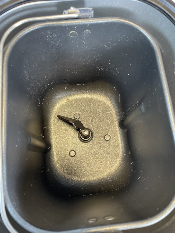 Hamilton Beach 29881 Type BM07 Digital Bread Maker Machine White 12 ...